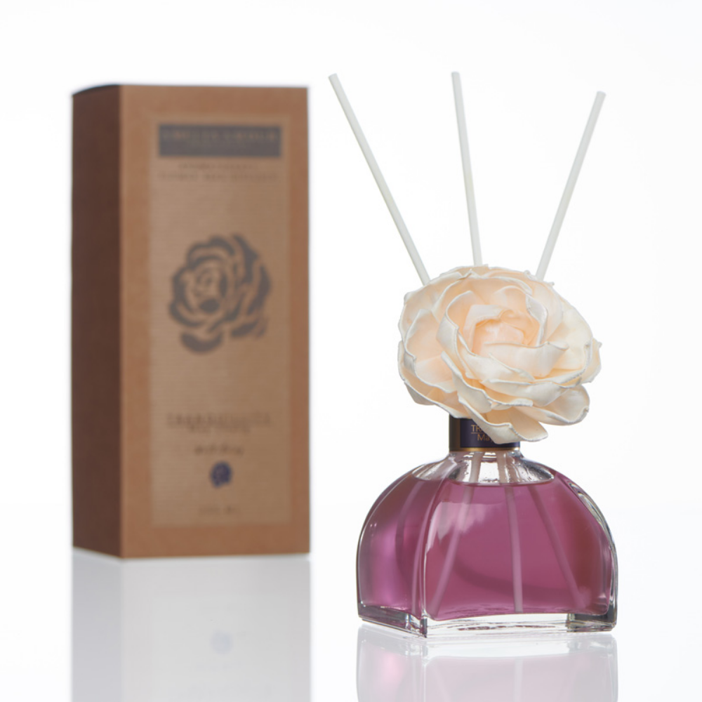 'Tranquility' Flower Reed Diffuser - May Chang – Amelia Amour London
